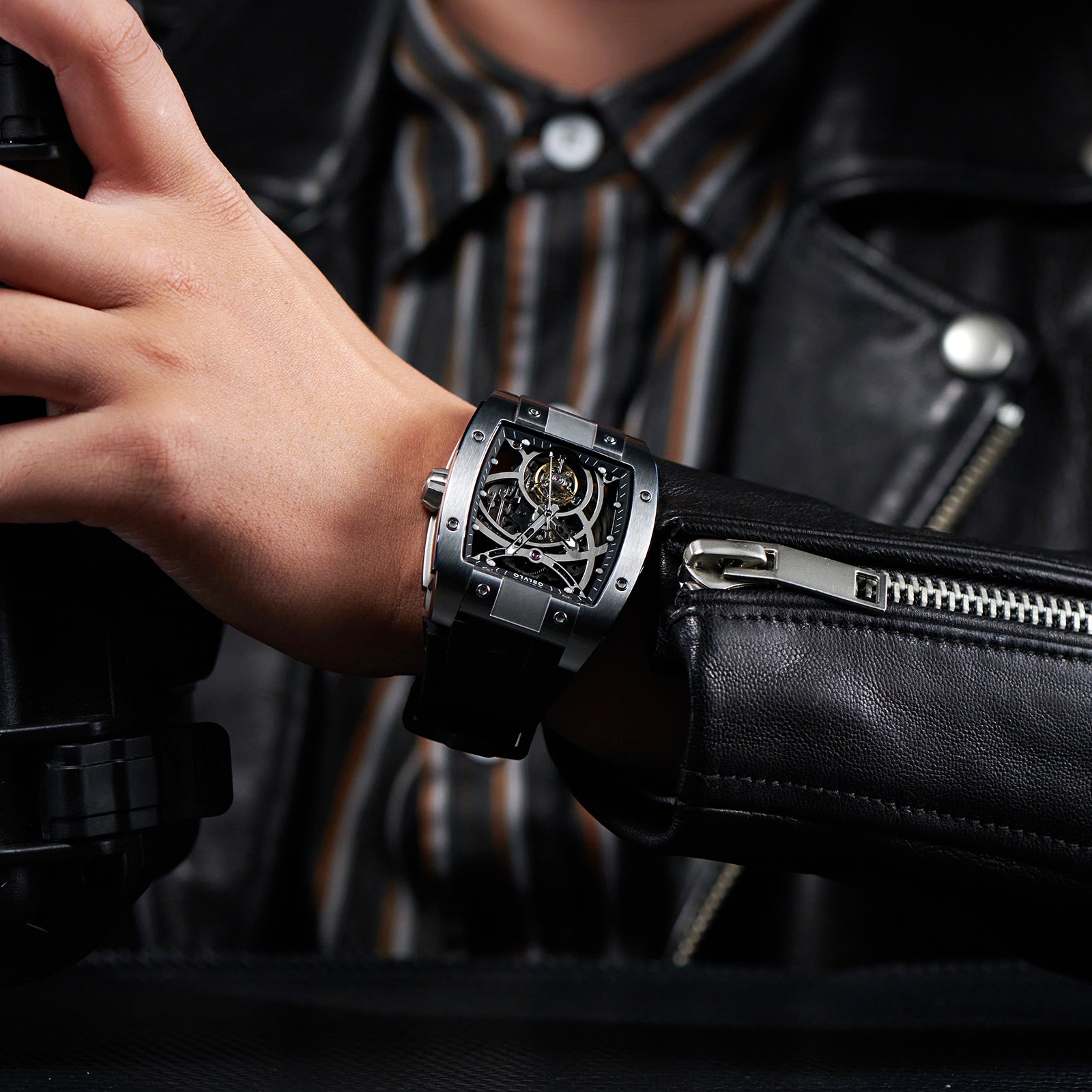 Best Luxury Skeleton Flying Tourbillon Movement Watches for men - Oblv ...